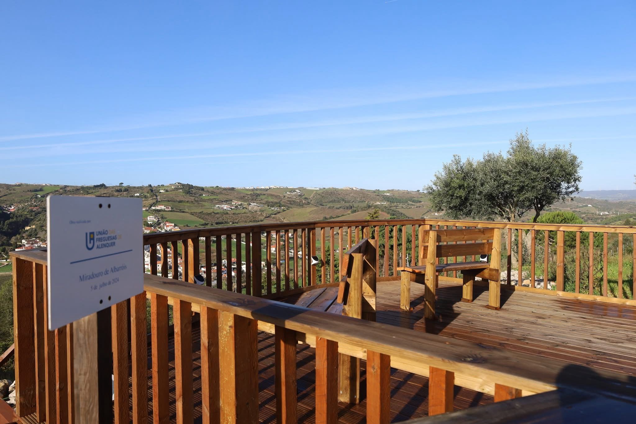 Freguesia de Alenquer construiu, em 2024, um novo miradouro no final da ...